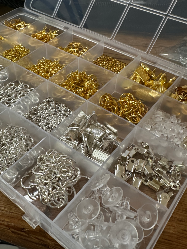 Best beaded jewelry kits for beginners - jewel & i
