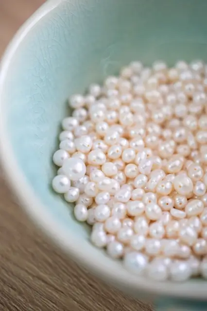 Best Jewelry Glue for Pearls - jewel & i